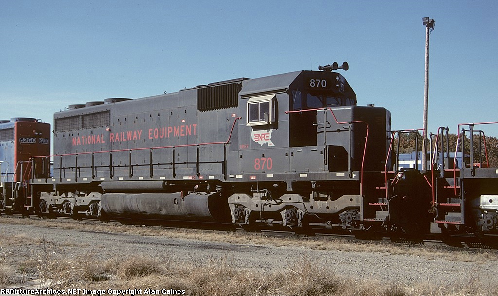 NRE SD40 870